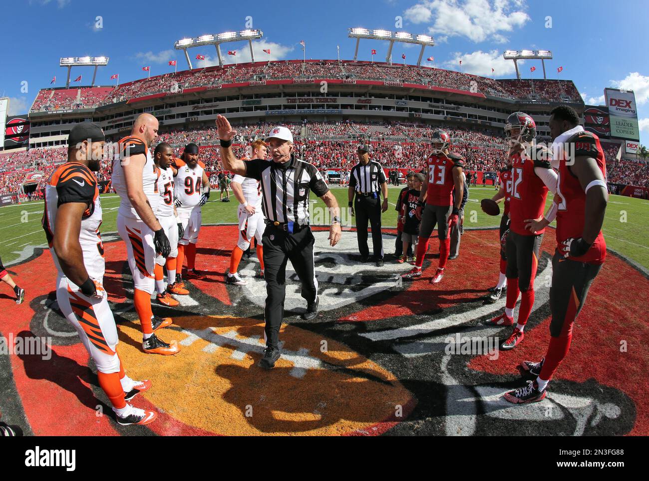 NFL referee referee Bill Leavy (127) gestures during the coin flip ...
