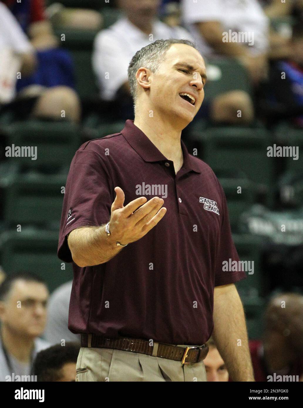 Santa Clara head coach Kerry Keating stands on the sideline during the ...