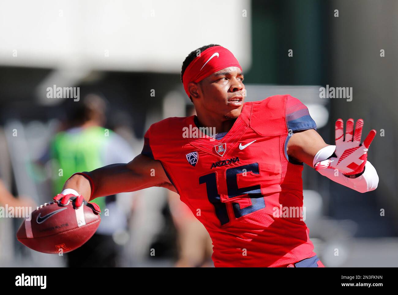 Arizona quarterback Jesse Scroggins (15) during the first half of an ...