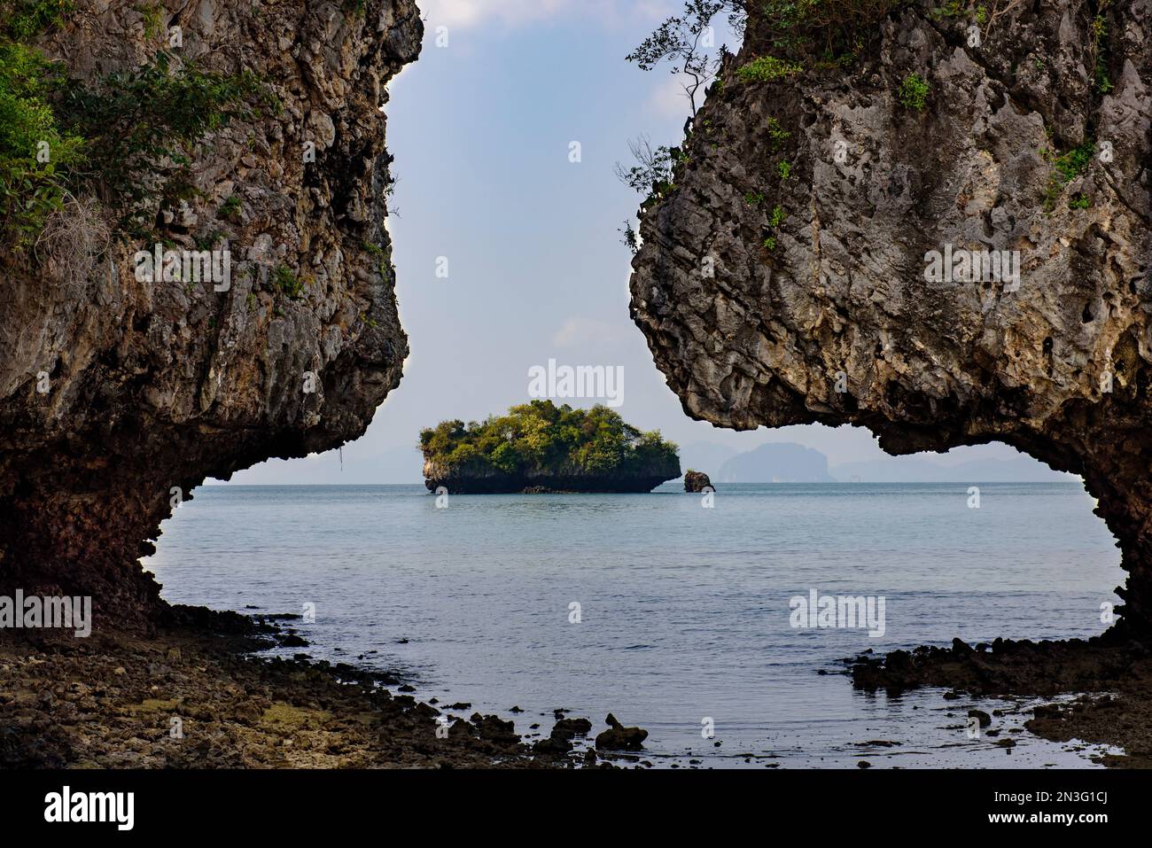 Scenic limestone karst formations hi-res stock photography and images ...