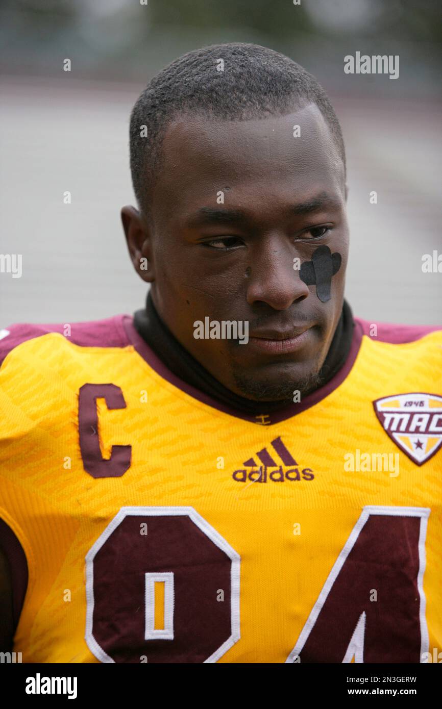 Central Michigan receiver Titus Davis is seen following an NCAA college ...