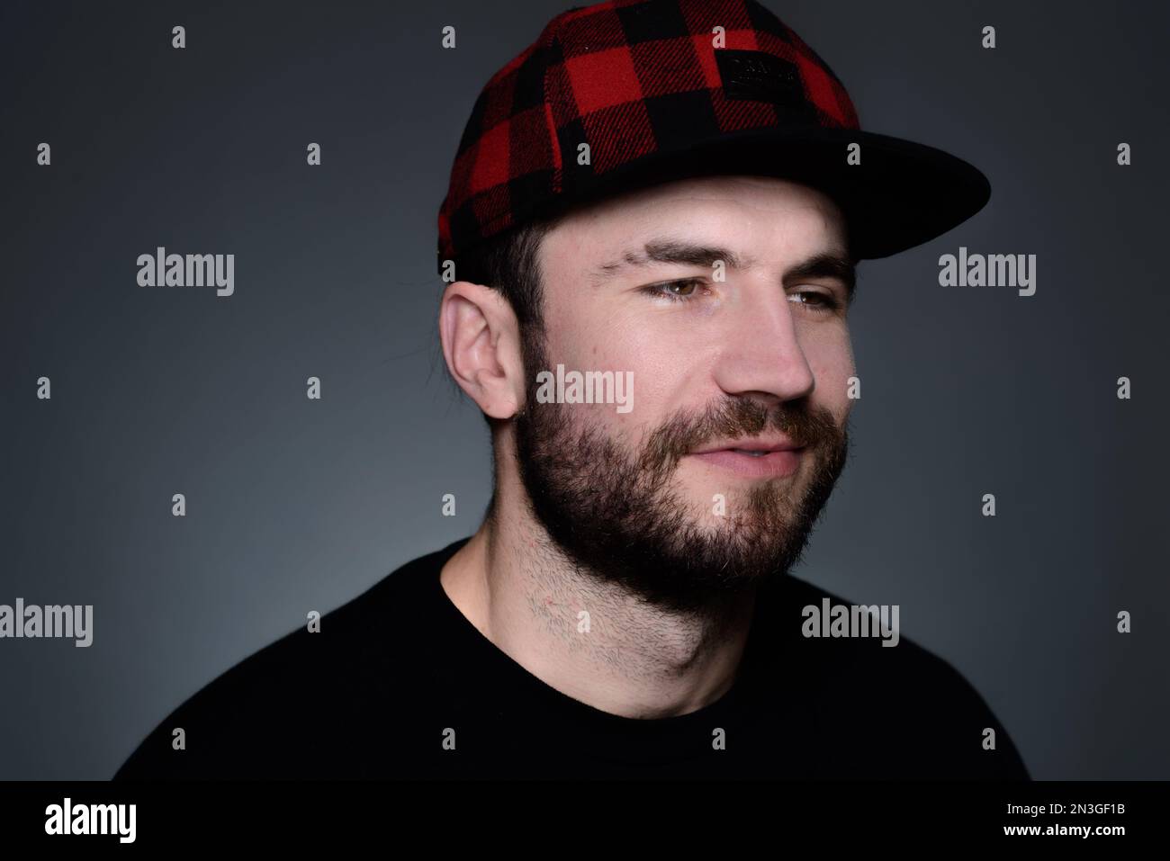 Country singer Sam Hunt poses for a portrait, on Monday, Nov. 23, 2014 ...