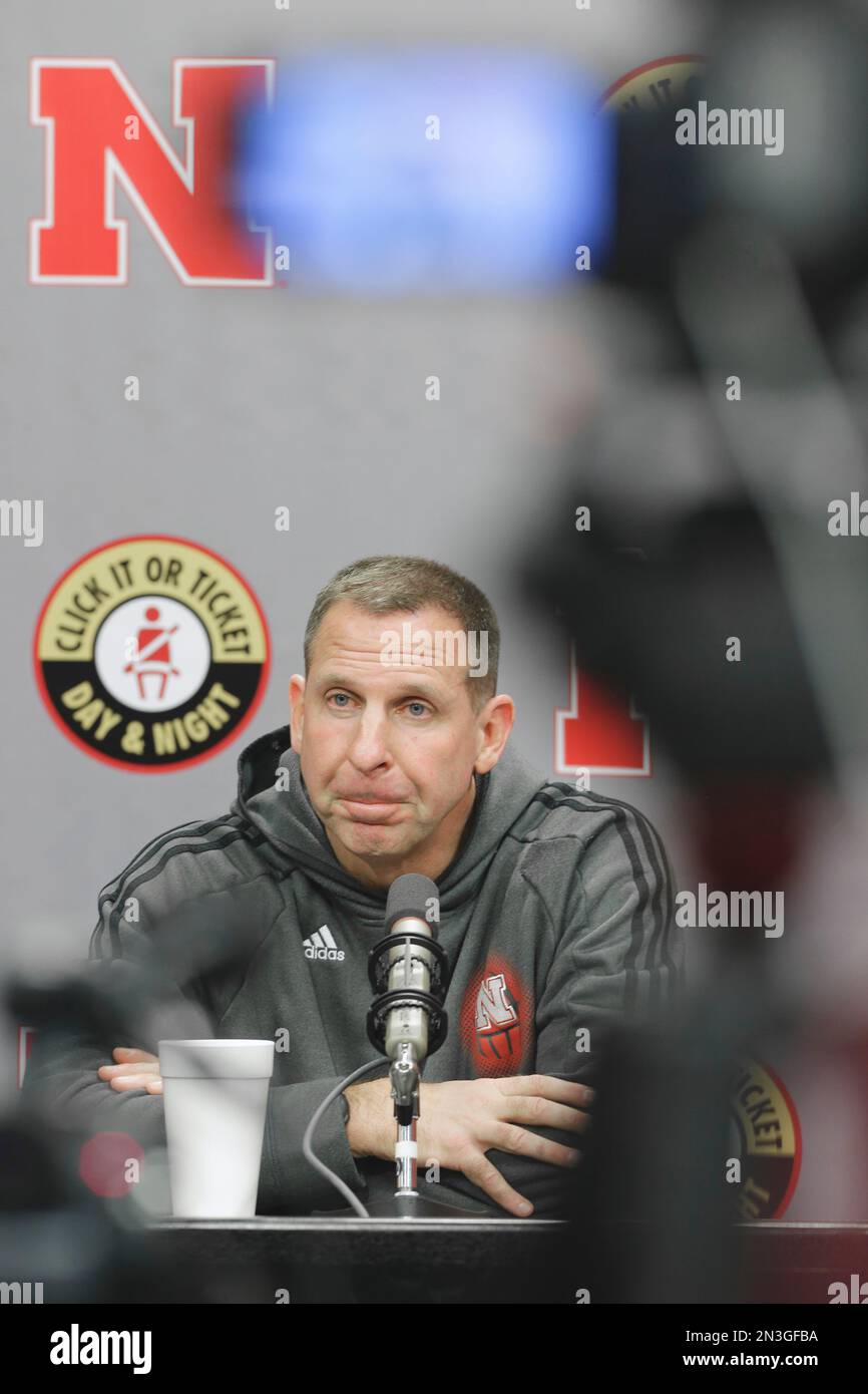 Nebraska NCAA college football head coach Bo Pelini speaks during a ...