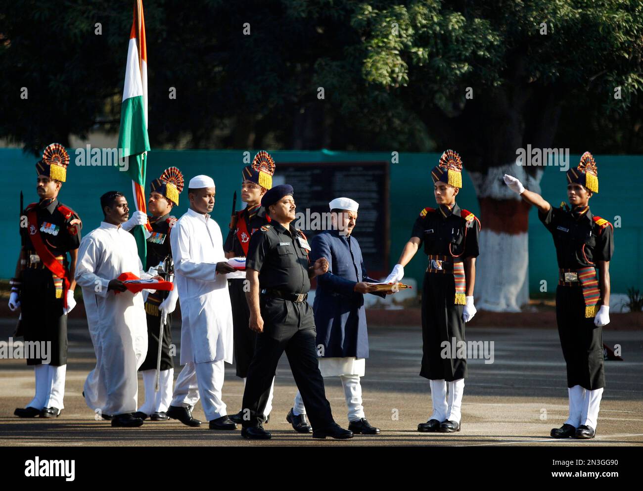 Newly graduated soldiers of Indian Army take oath during a passing out ...
