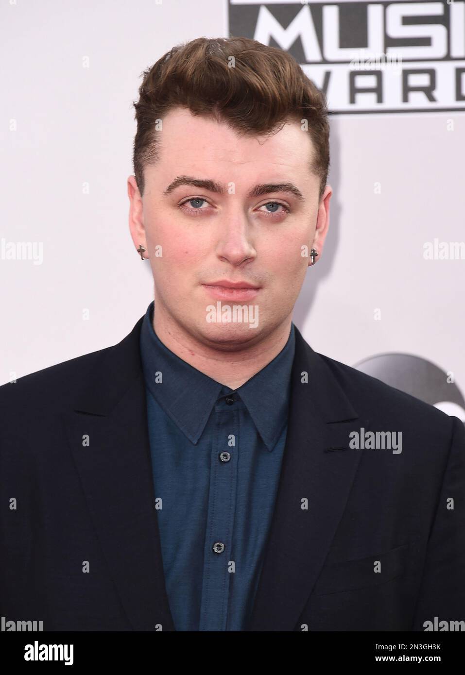 Sam Smith arrives at the 42nd annual American Music Awards at Nokia ...