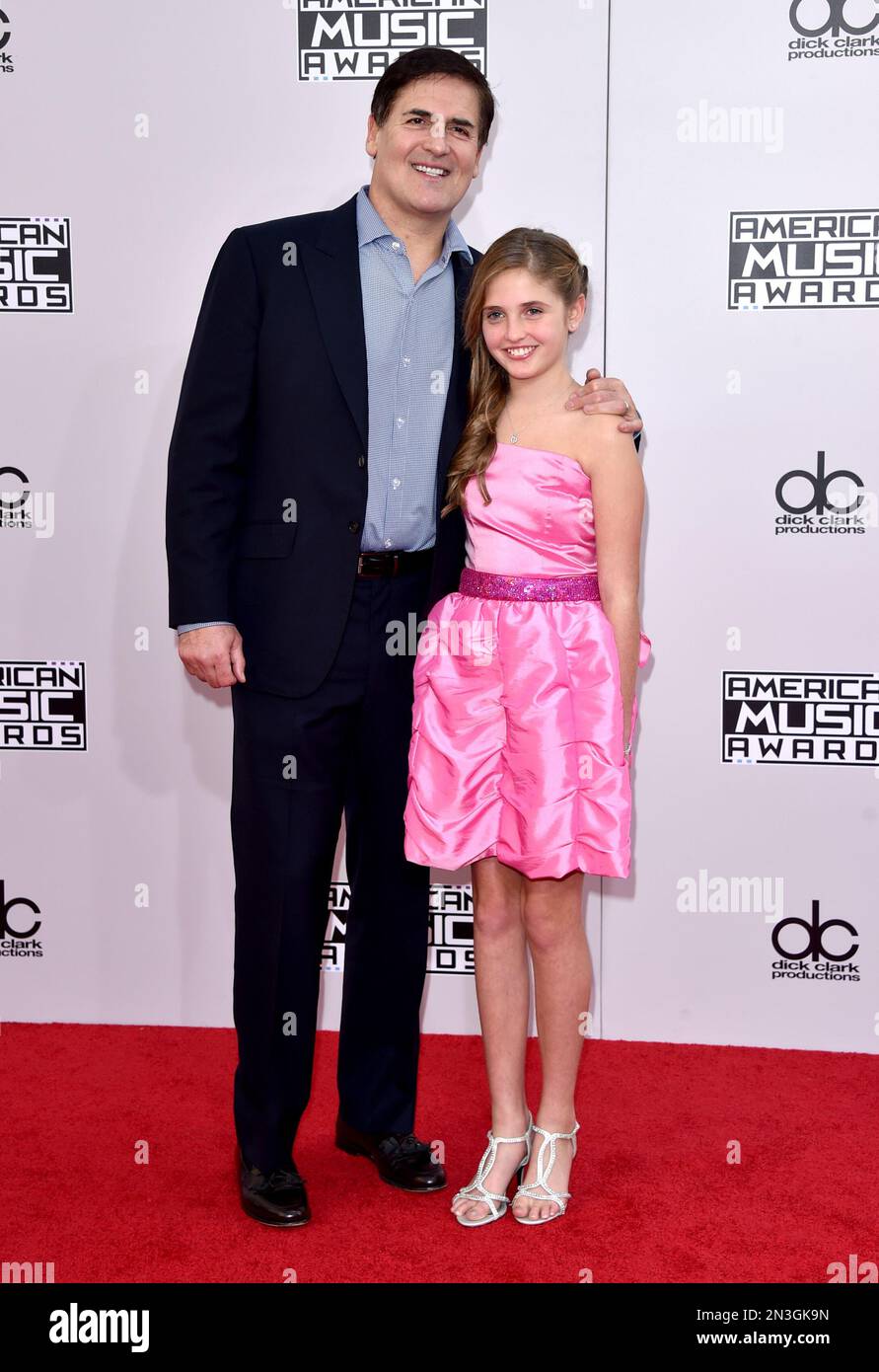 Mark Cuban, left, and Alexis Cuban arrive at the 42nd annual American ...