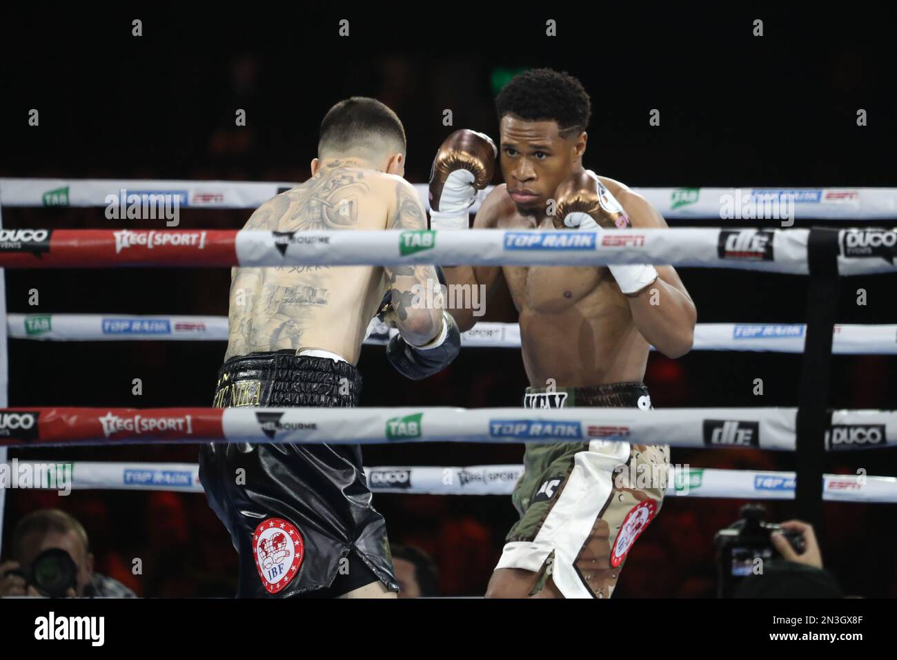 Devin Haney vs George Kambosos Stock Photo - Alamy