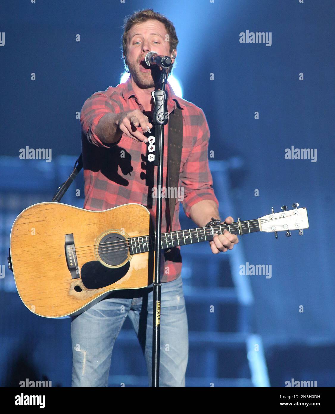 Singer-songwriter Dierks Bentley performs in concert during his “Riser ...