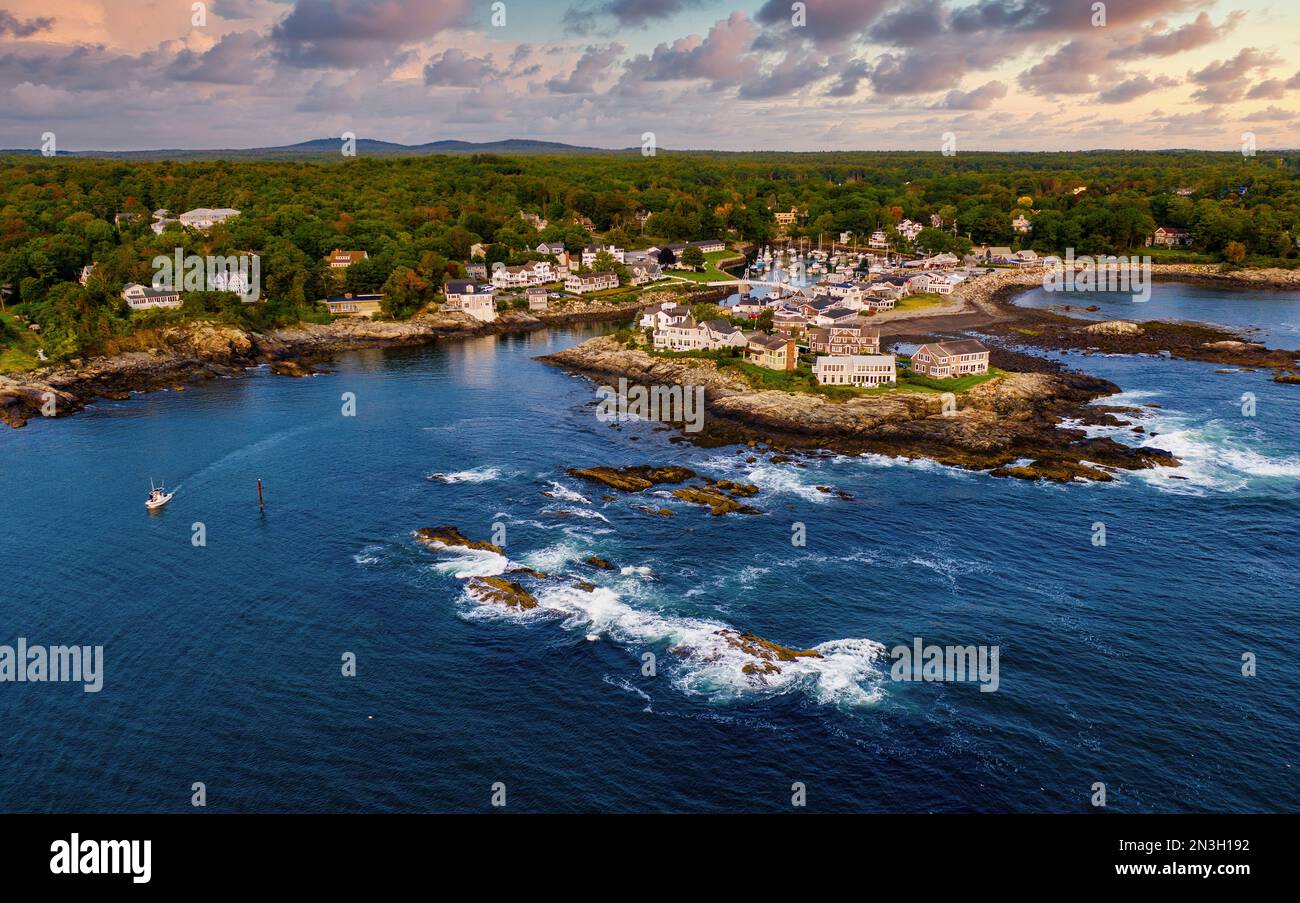 Perkins cove maine hi-res stock photography and images - Alamy