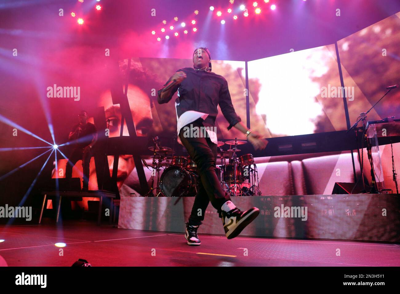 Christian hip-hop artist Lecrae (Lecrae Moore) energized the sold out ...