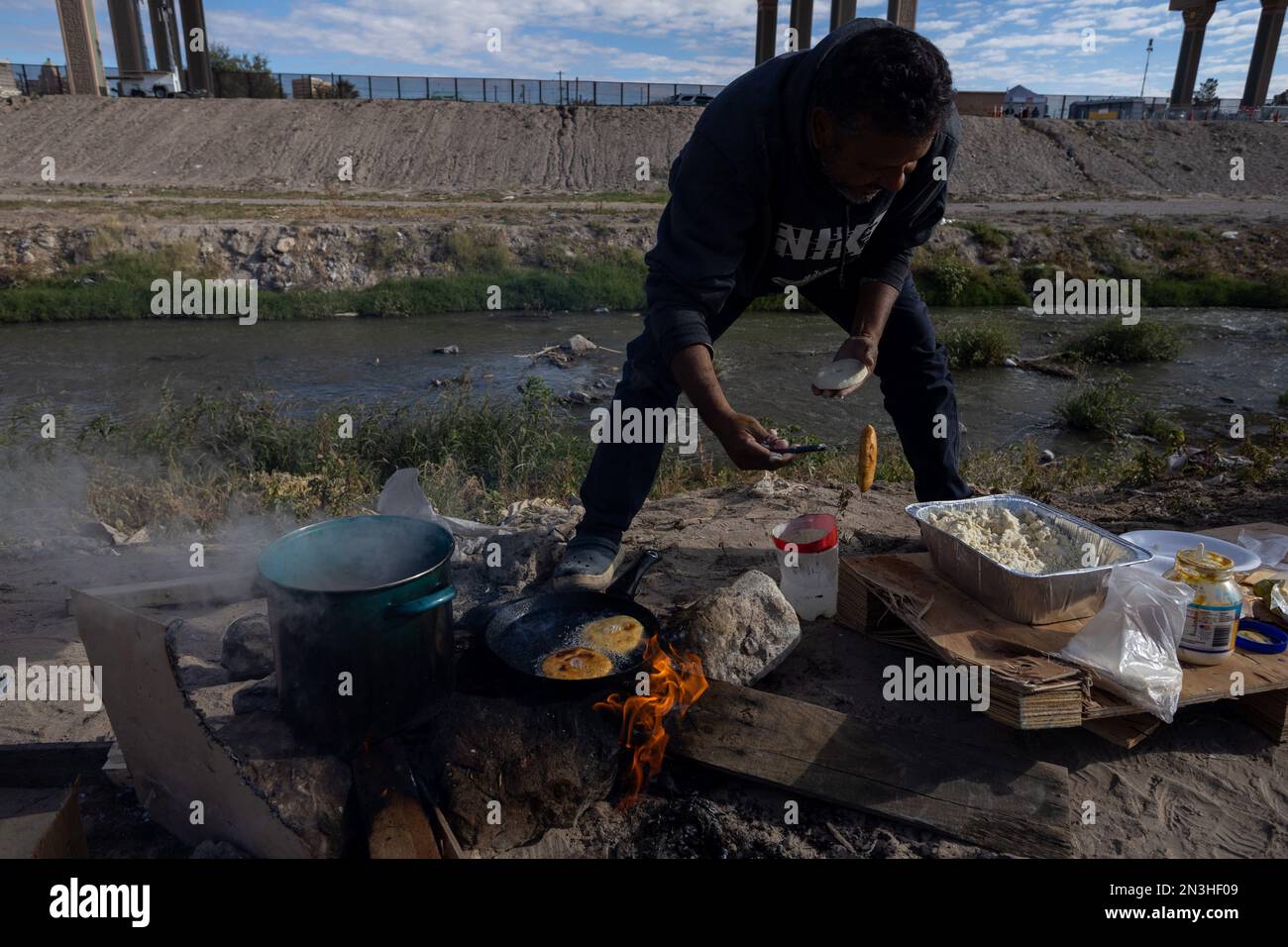 Venezuelan man hi-res stock photography and images - Alamy