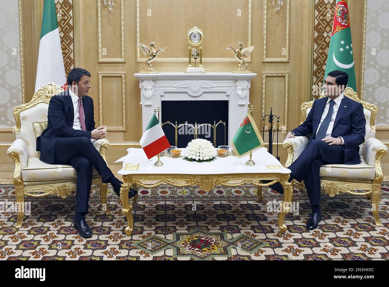 Turkmenistan's President Gurbanguli Berdymukhamedov, right, and Italian ...