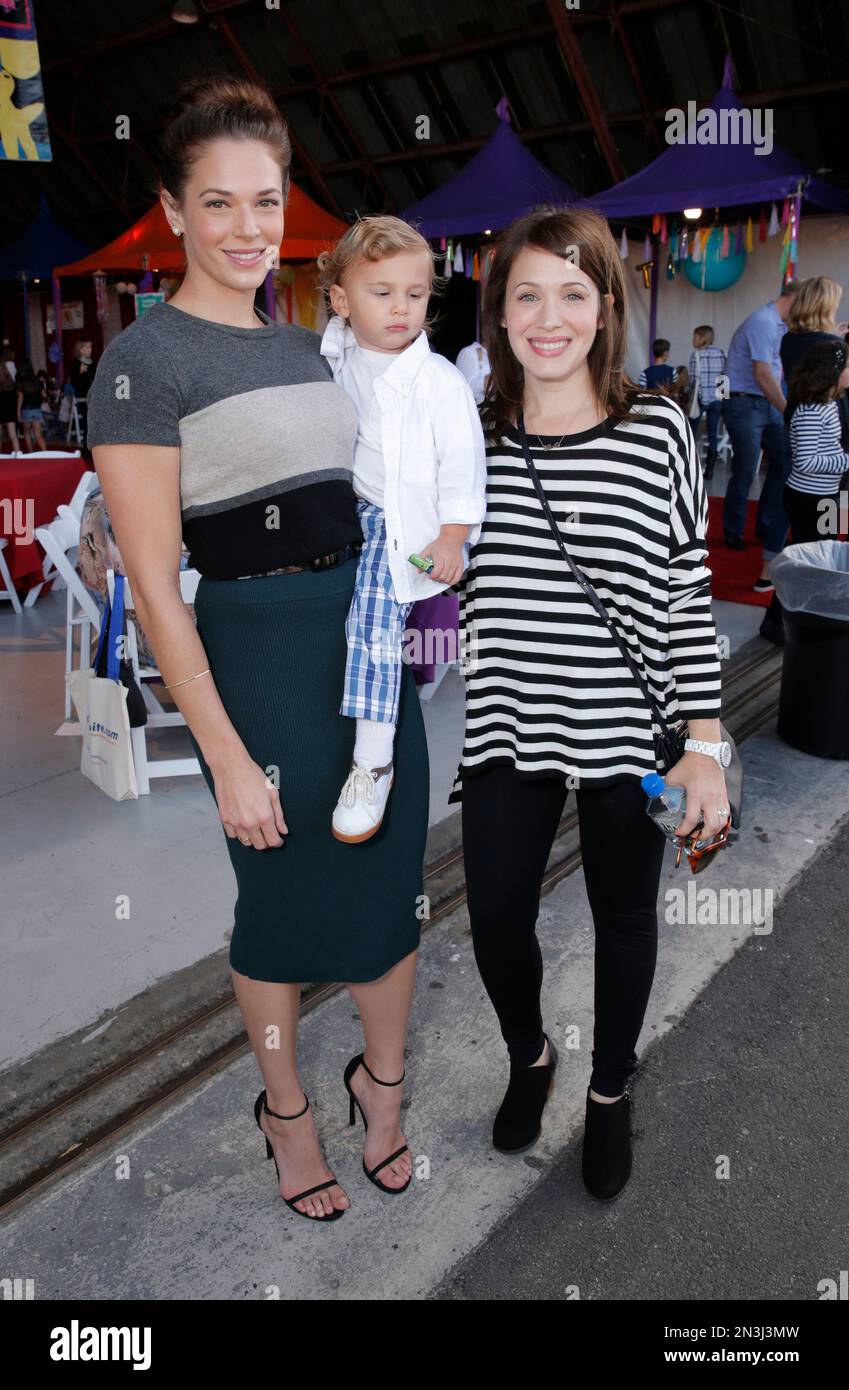 Amanda Righetti Knox Addison Allen