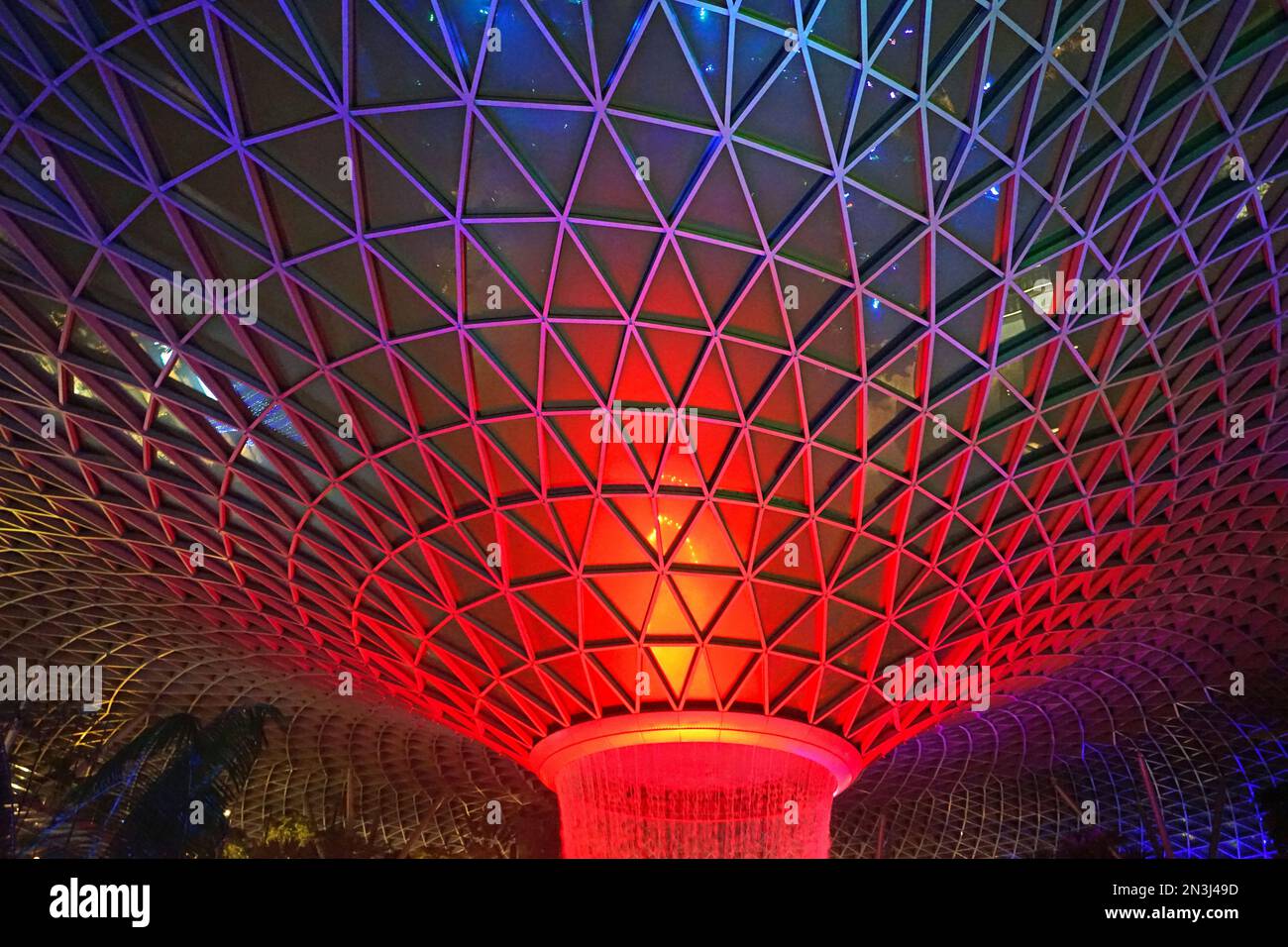 Jewel Waterfall at Changi Airport, Singapore Stock Photo - Alamy