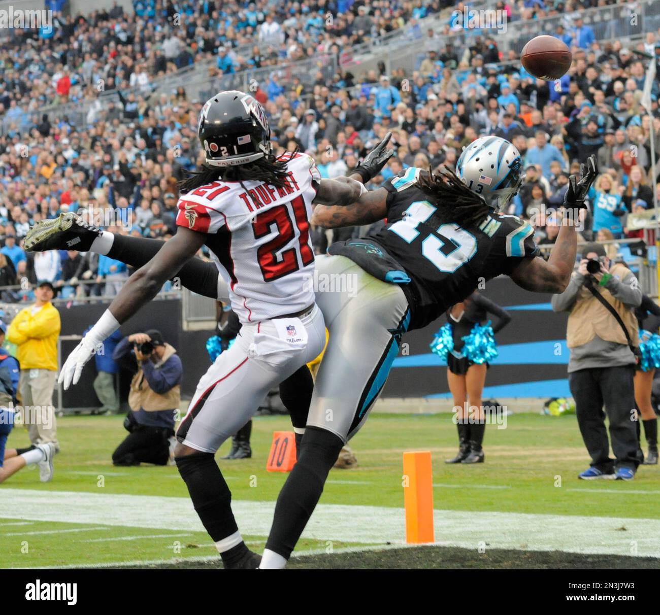Carolina Panthers' Kelvin Benjamin (13) reaches to catch a touchdown ...
