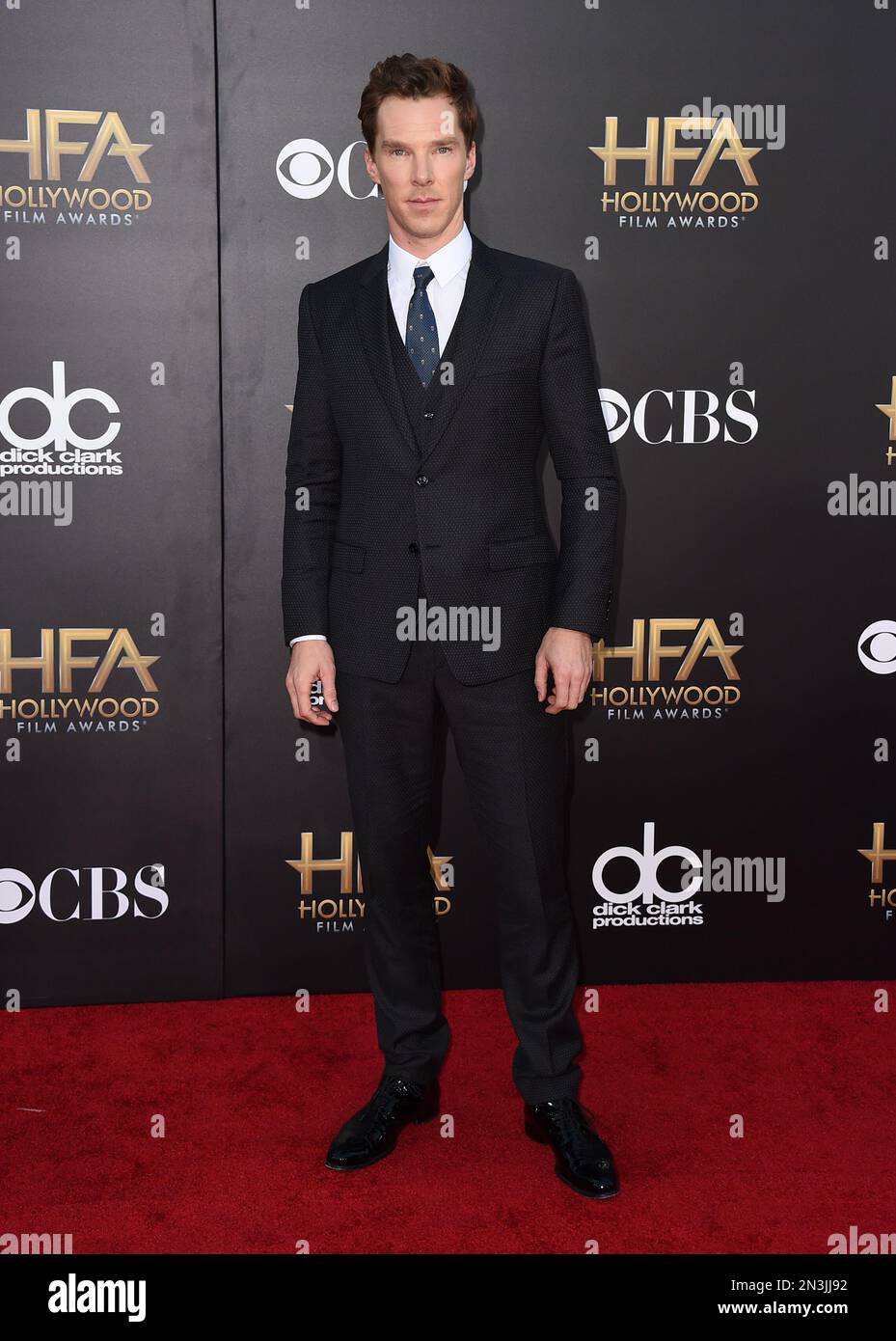 Benedict Cumberbatch arrives at the Hollywood Film Awards at the ...