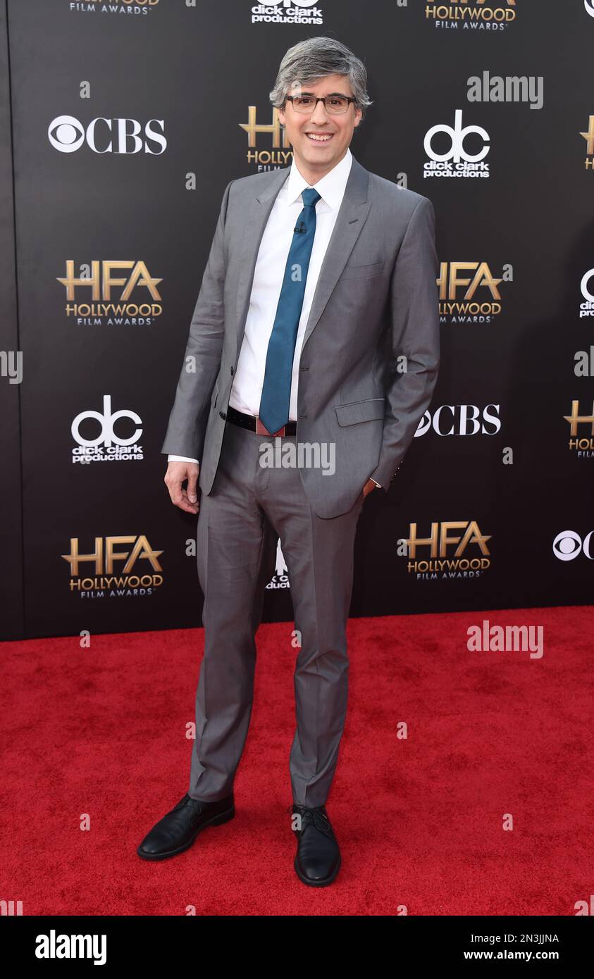 Mo Rocca arrives at the Hollywood Film Awards at the Palladium on ...