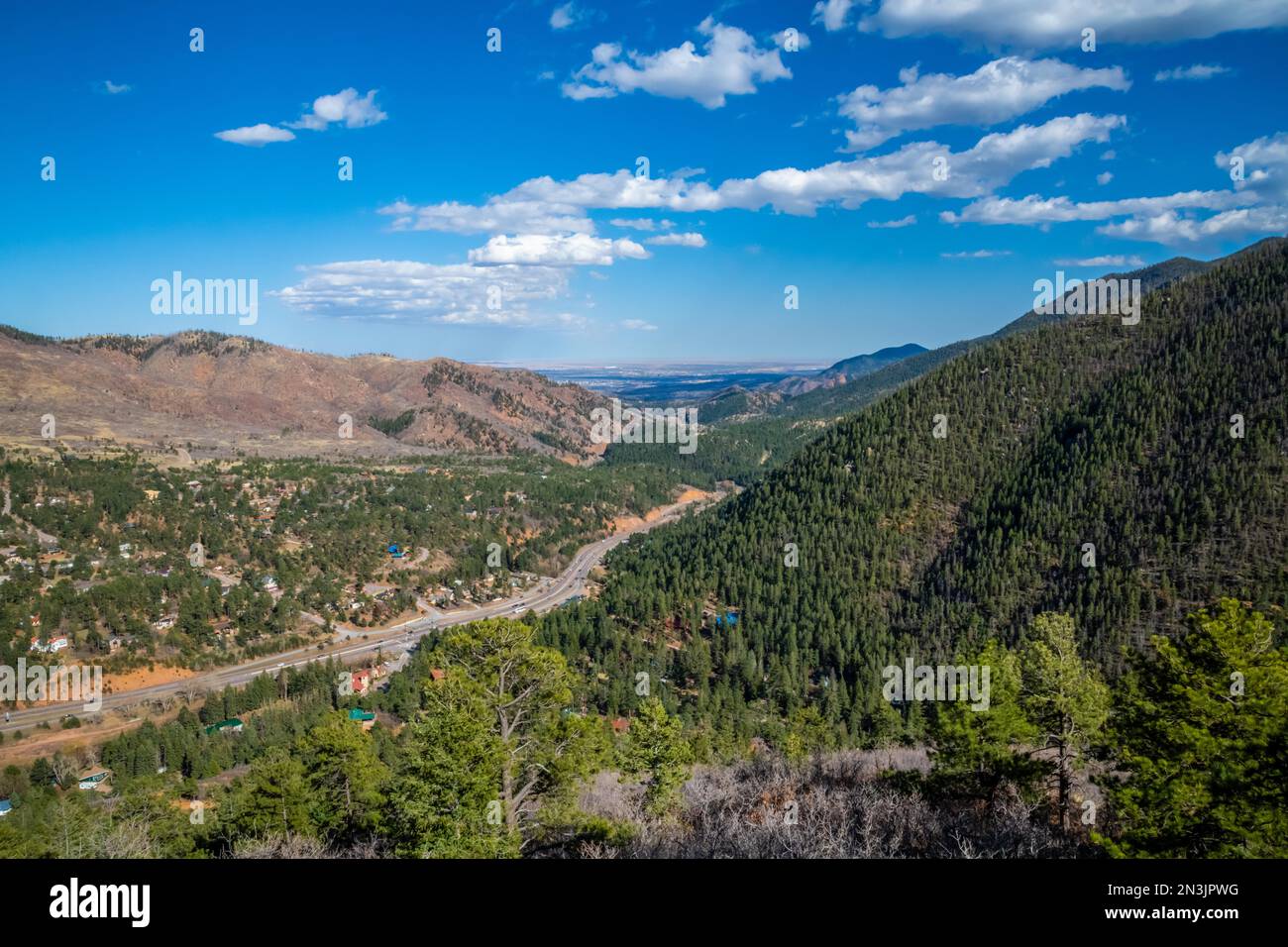 Mountain views in colorado springs hi-res stock photography and images ...