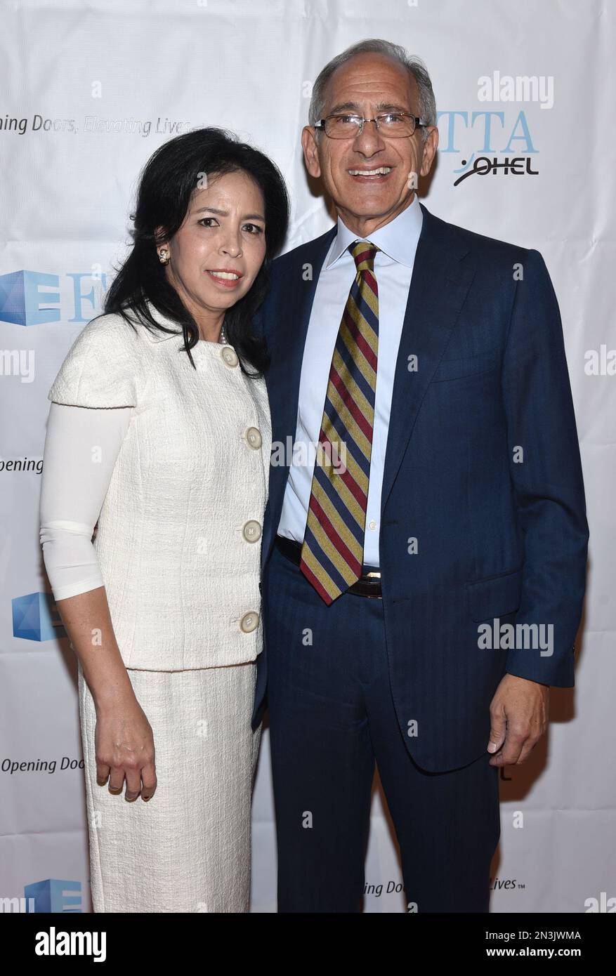 Angie Hendeles, left, and Moise Hendeles attend the 21st Annual ETTA ...