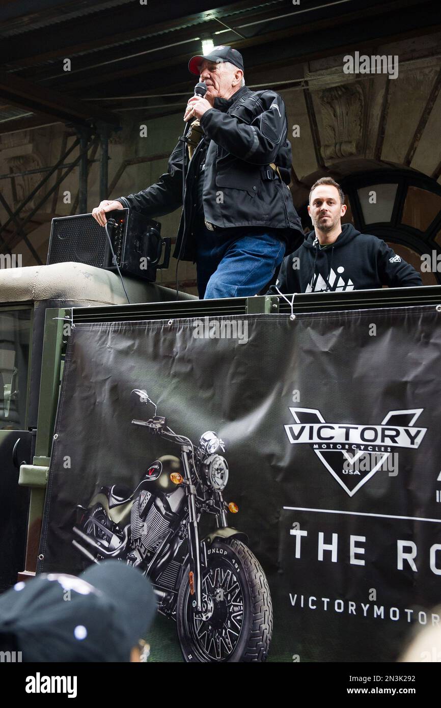 Actor R. Lee “Gunny” Ermey, Vietnam veteran and character actor best ...