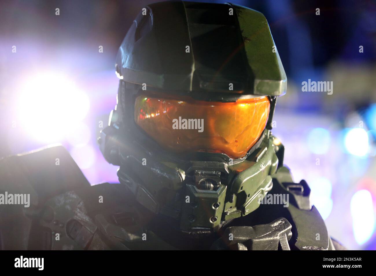 Master Chief at HaloFest to celebrate the launch of “Halo: The Master ...