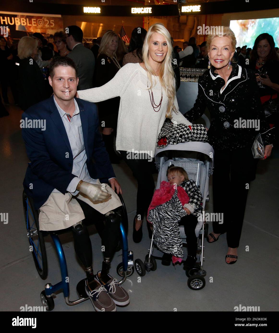 IMAGE DISTRIBUTED FOR DEBT OF HONOR - Philanthropist and veterans ...