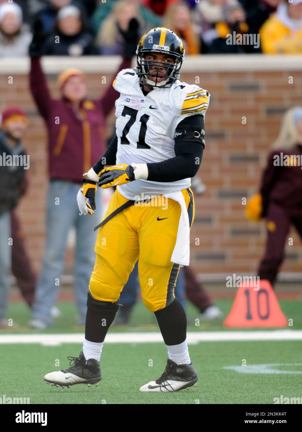 Iowa defensive lineman Carl Davis (71) watches a play by Minnesota ...