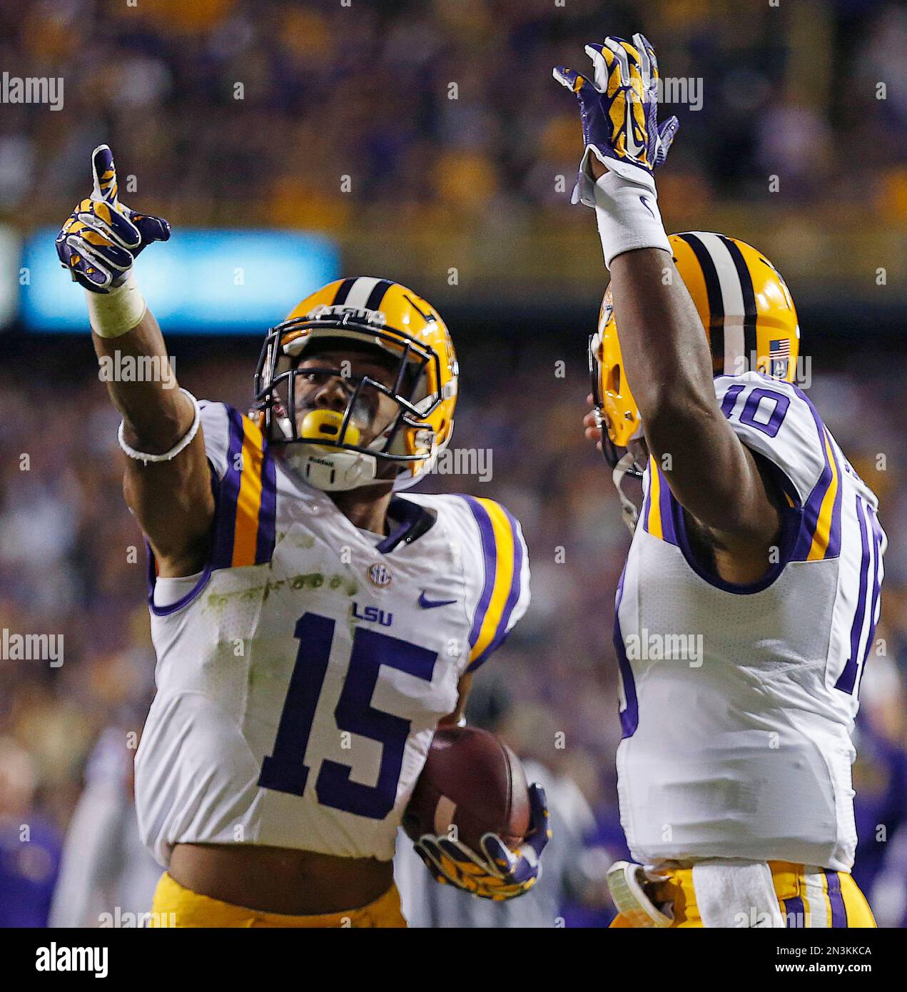 LSU wide receiver Malachi Dupre (15) and quarterback Anthony Jennings ...