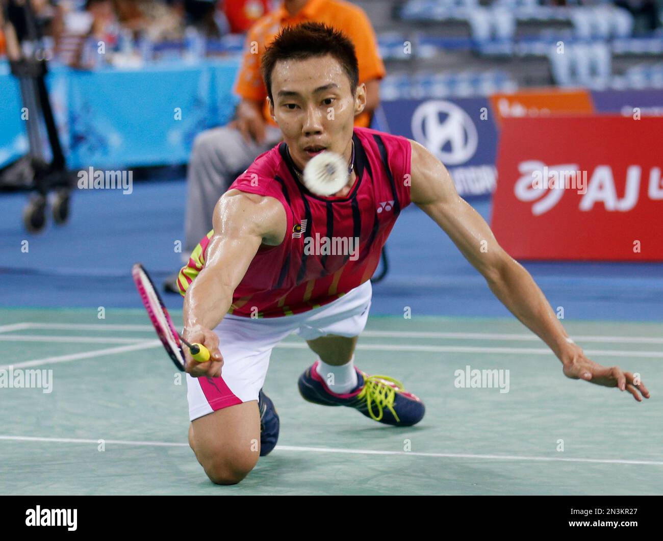 FILE - In this Sept. 28, 2014 file photo, Malaysia's Lee Chong Wei ...