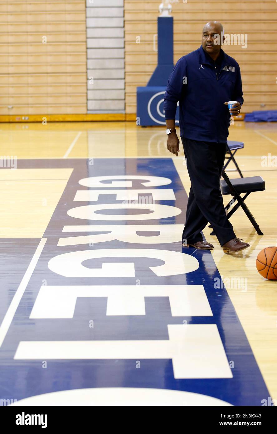 ***HFR FOR STORY BY HOWARD FENDRICH****Head coach John Thompson III ...