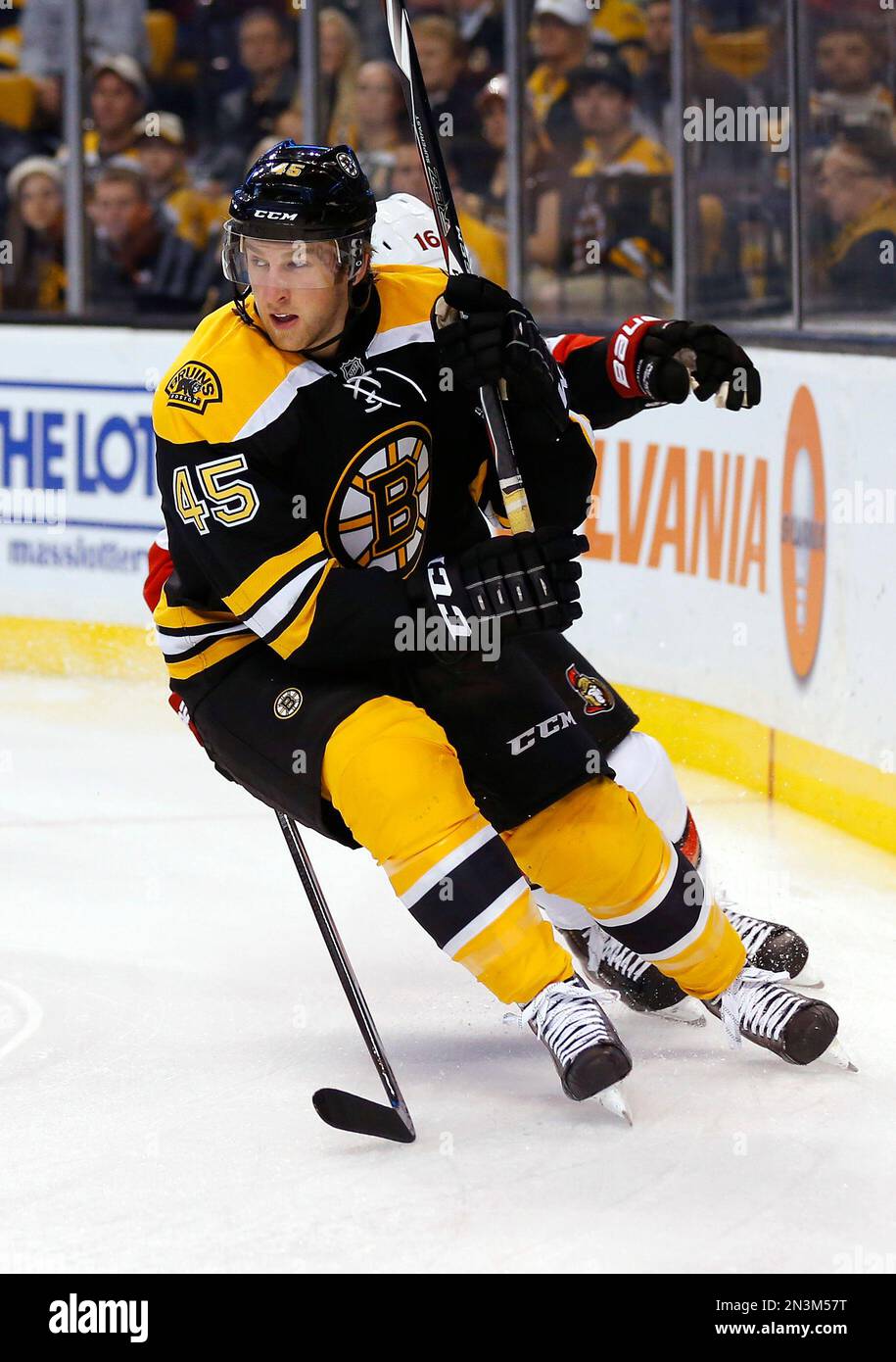 Boston Bruins defenseman Joe Morrow during the third period of Boston's ...