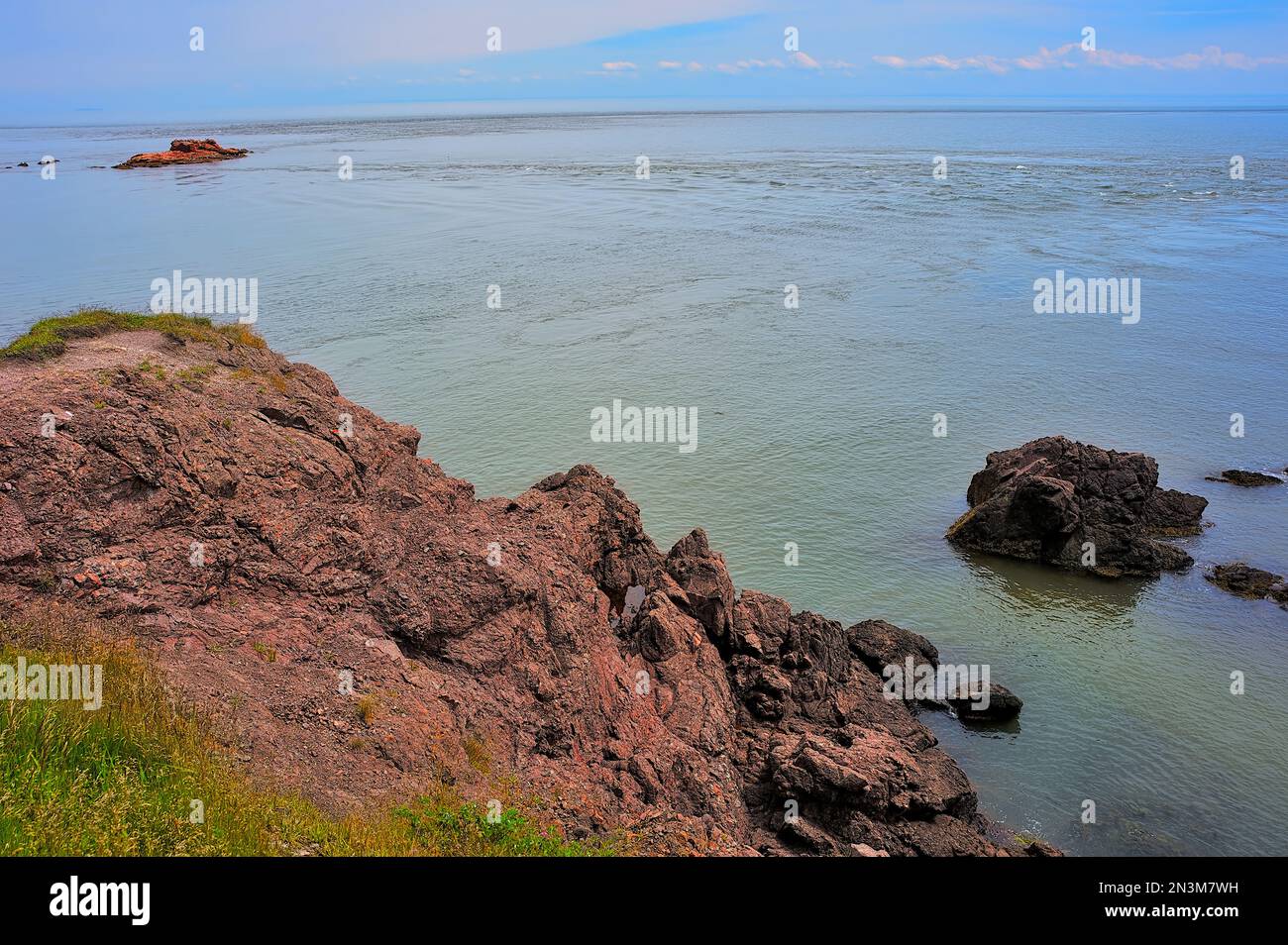 Bay of fundy coast hi-res stock photography and images - Alamy