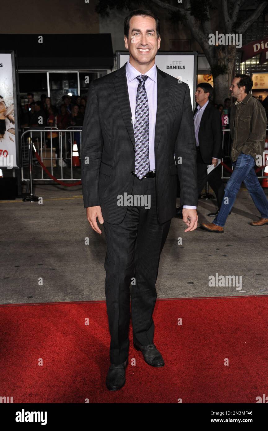Rob Riggle arrives at the LA Premiere Of "Dumb And Dumber To" on Monday ...