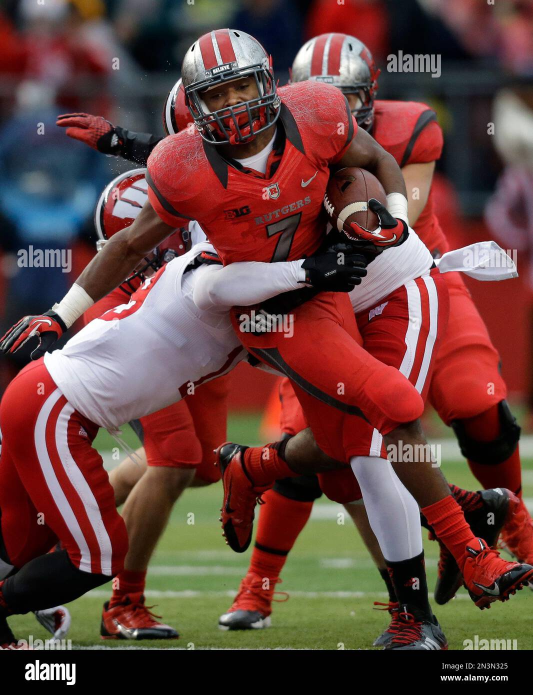 Rutgers running back Robert Martin (7) runs for yardage against the ...