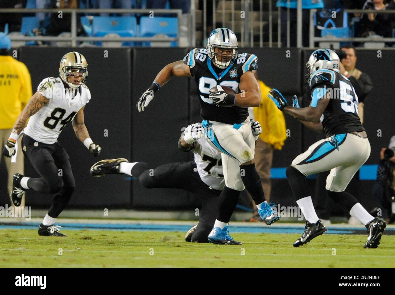 Carolina Panthers' Dwan Edwards (92) returns an interception of a New ...