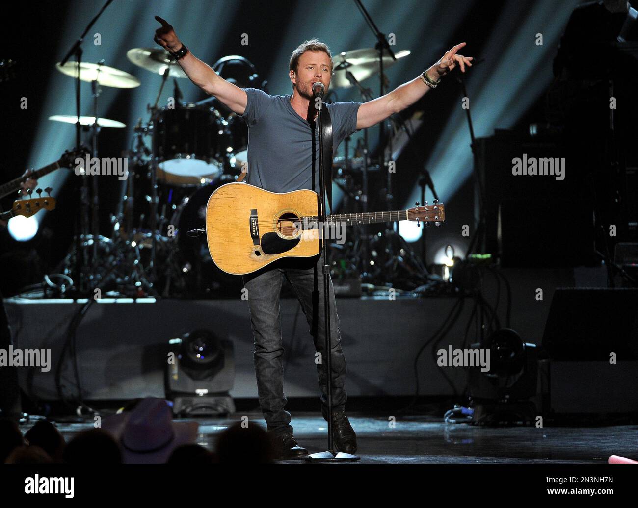 FILE - In this April 7, 2014 file photo, country singer Dierks Bentley ...