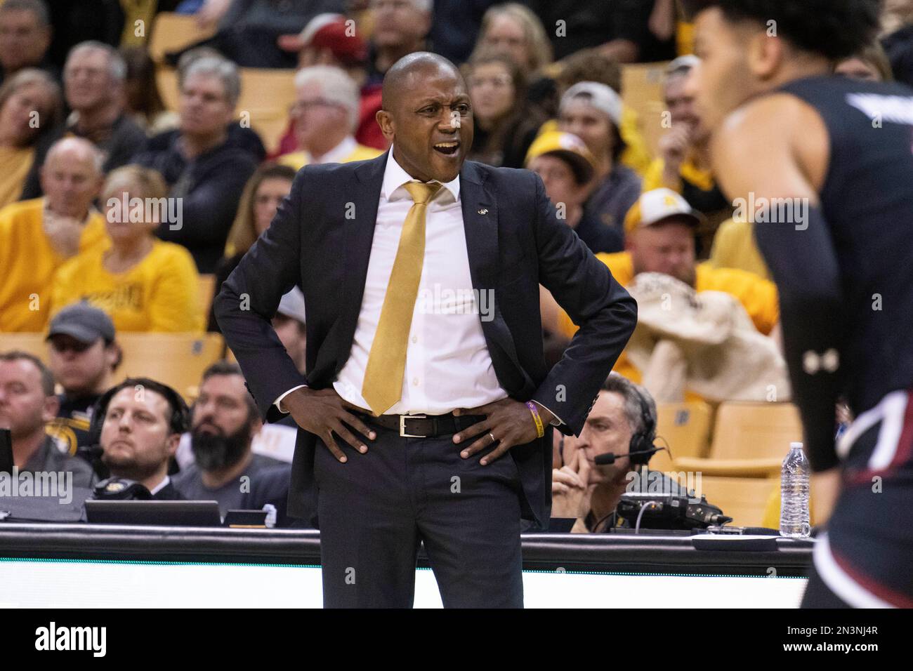 Missouri head coach Dennis Gates shouts instructions to his team during ...