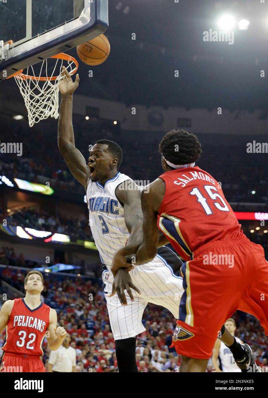 Orlando Magic center Dewayne Dedmon (3) goes to the basket against New ...