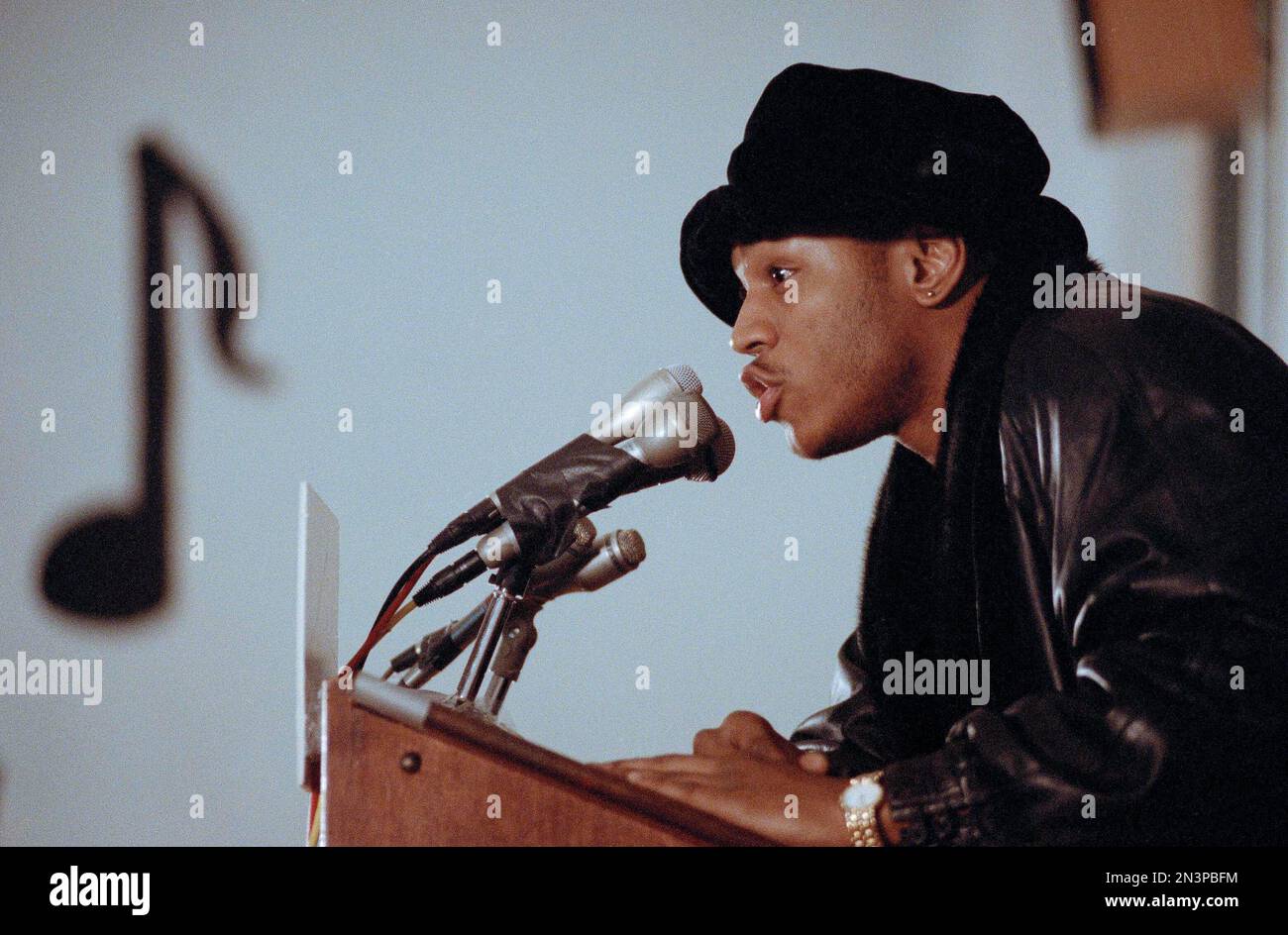 Rapper and recording star LL Cool J speaks to students at the Frank V ...