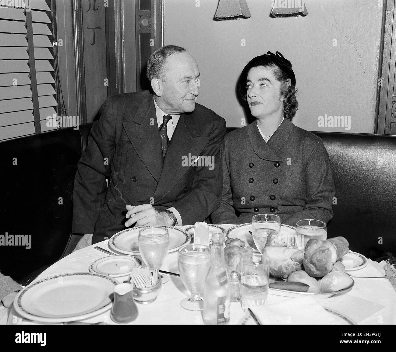 Former baseball star and Hall of Fame immortal, Ty Cobb, and his wife ...