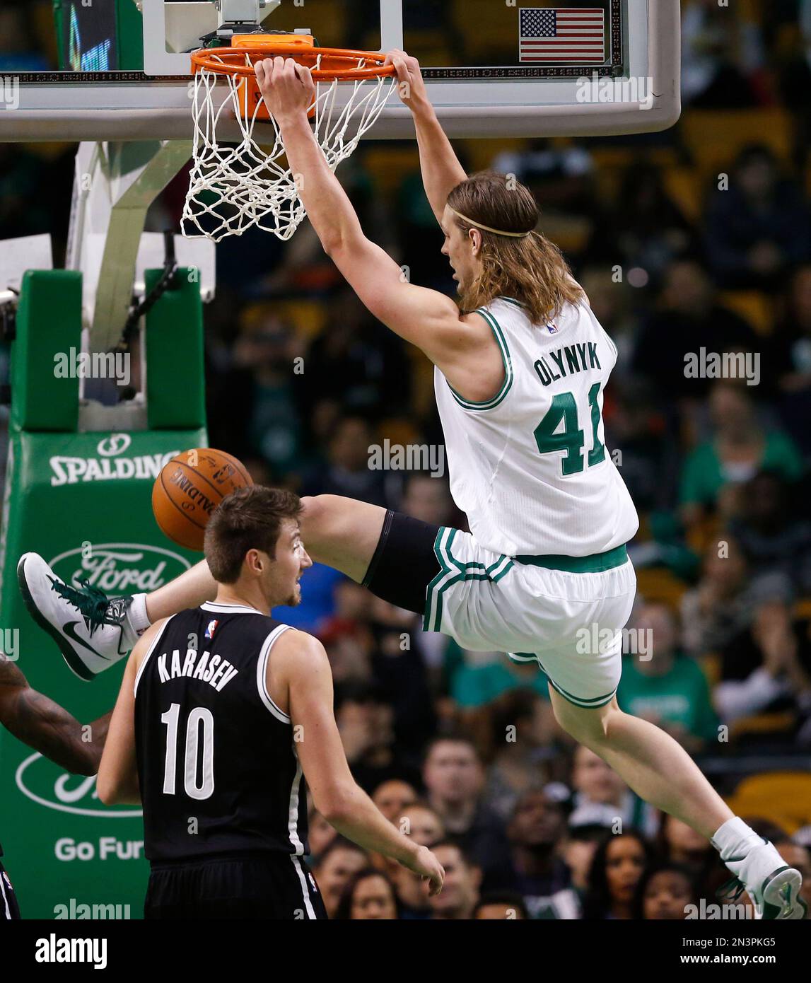 Kelly Olynyk Celtics Dunk