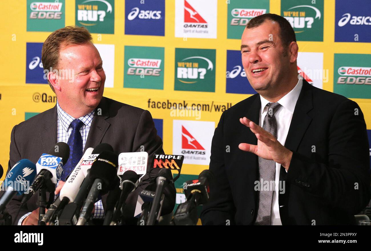 CEO of Australian Rugby Union Bill Pulver, left, and new Wallabies head ...