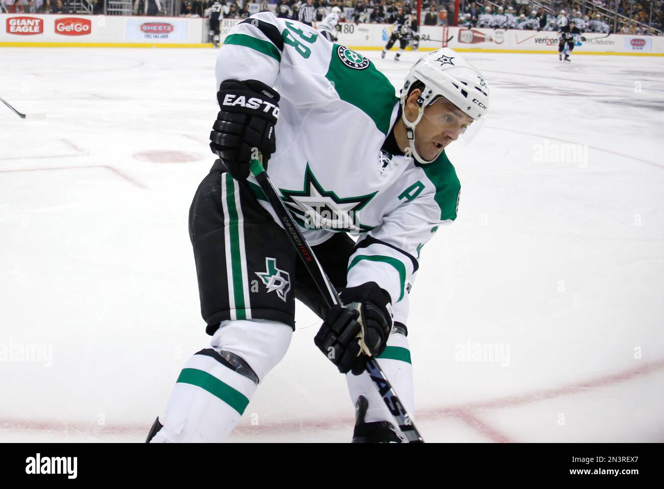 Dallas Stars' Vernon Fiddler (38) skates during the second period of an ...