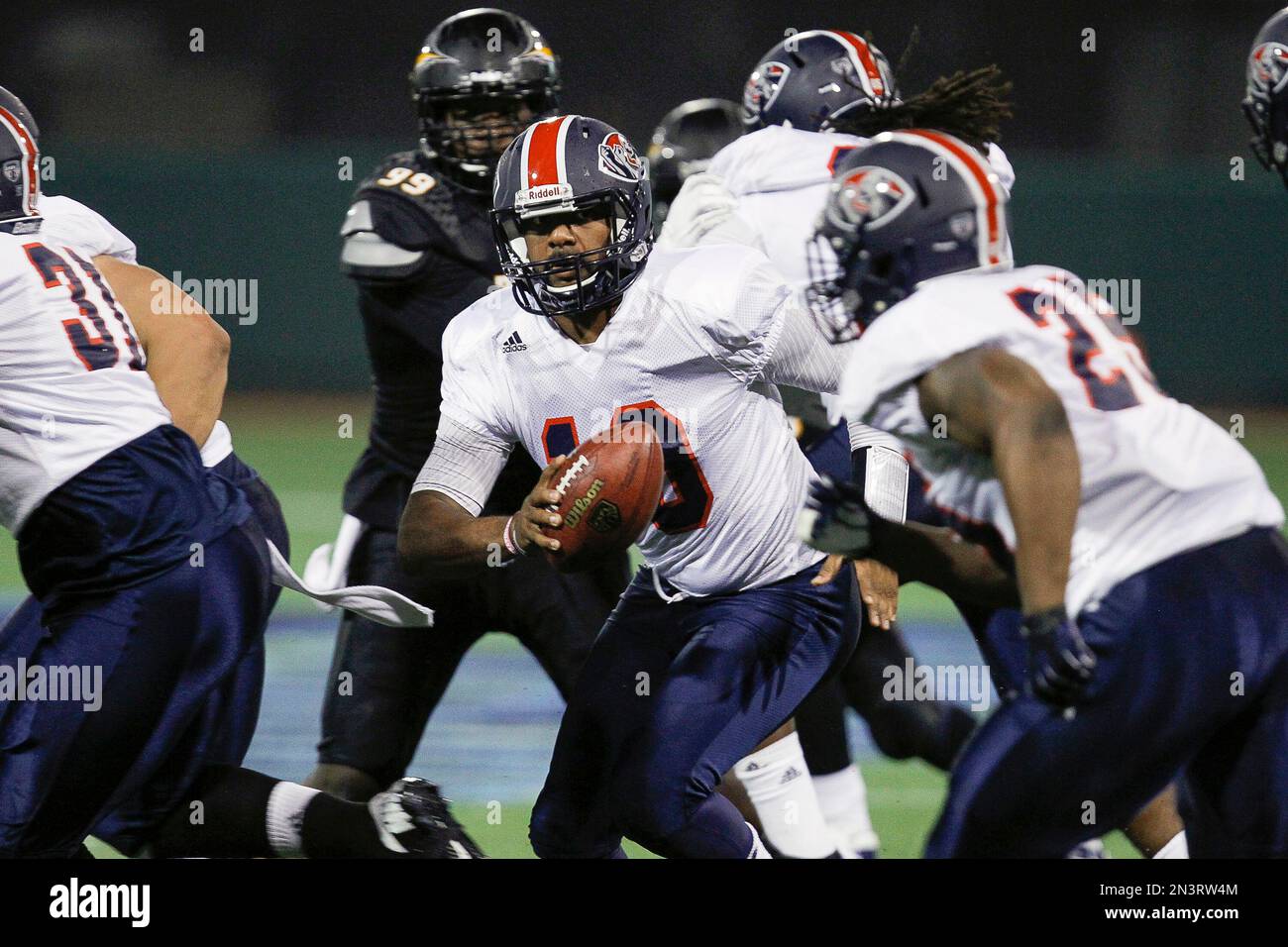 Boston Brawlers #10 Quarterback Tajh Boyd runs the field during during ...