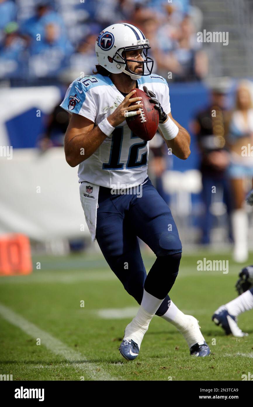 Tennessee Titans quarterback Charlie Whitehurst passes against the ...