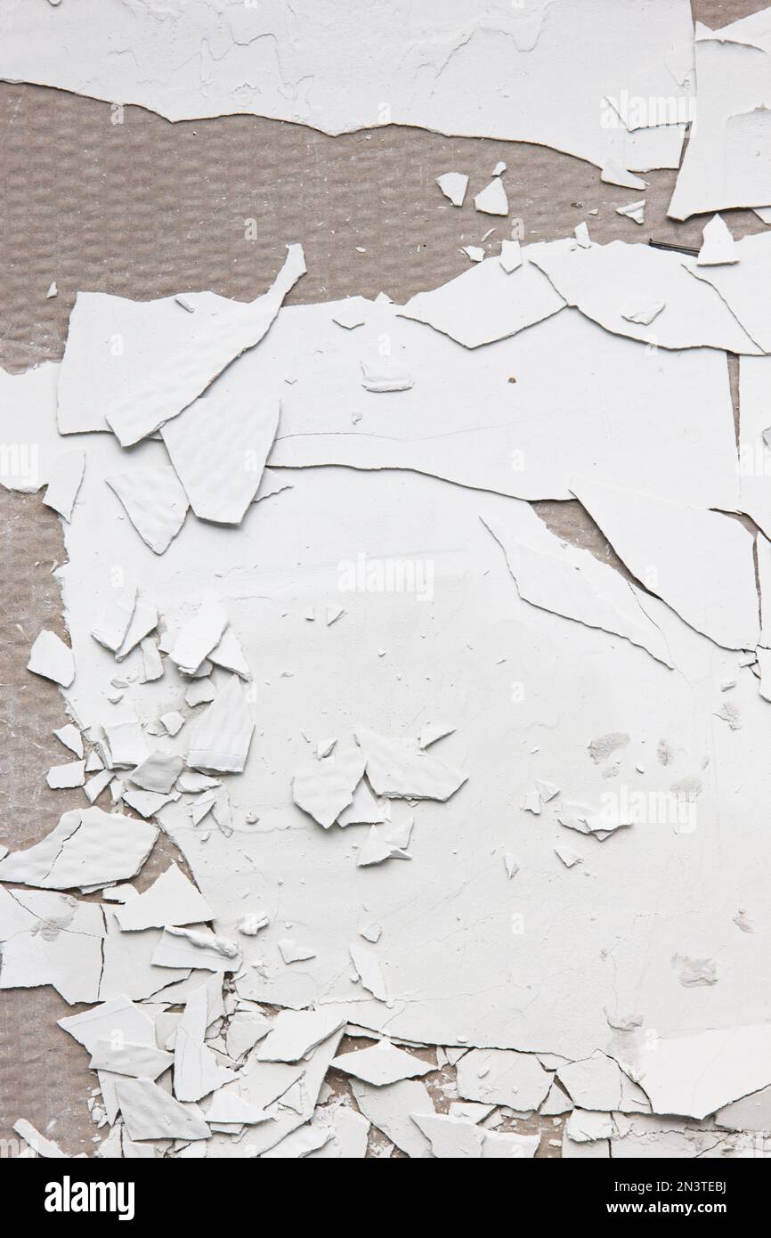 Old cracked plaster wall background. Construction Stock Photo - Alamy