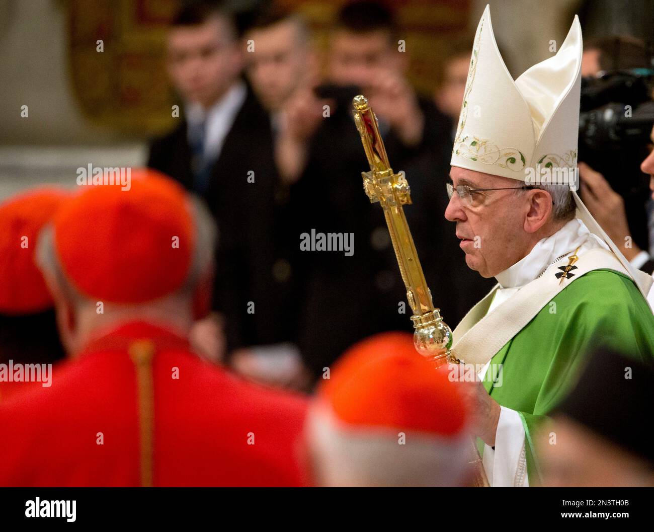 Pope Francis arrives to celebrate a Mass of Thanksgiving for the ...