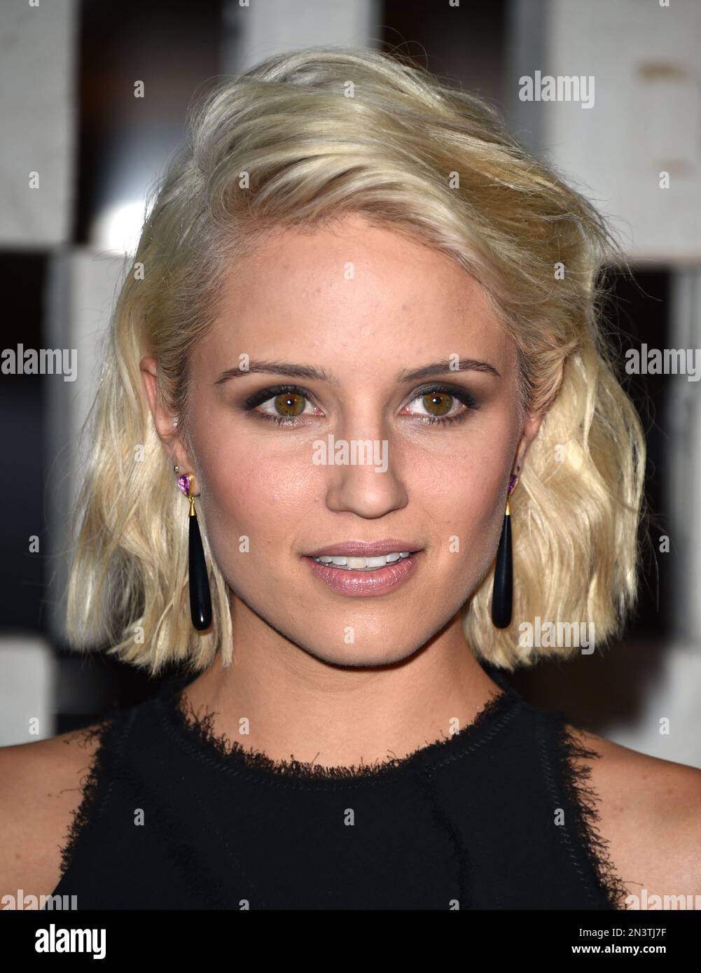 Dianna Agron arrives to the Hammer Museum's "Gala In The Garden" on ...
