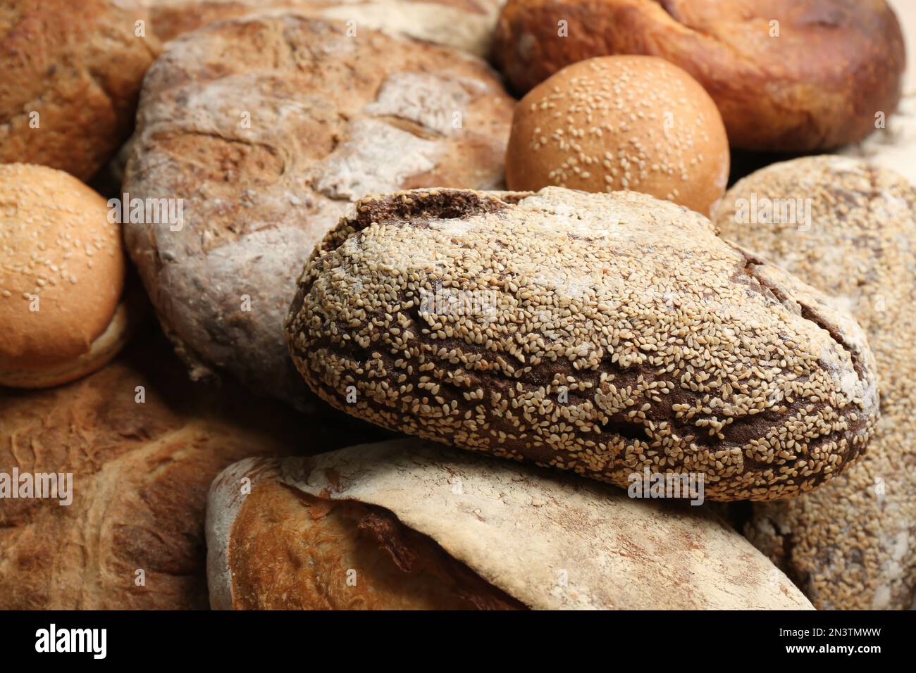 Loaves of various kinds of bread hi-res stock photography and images ...