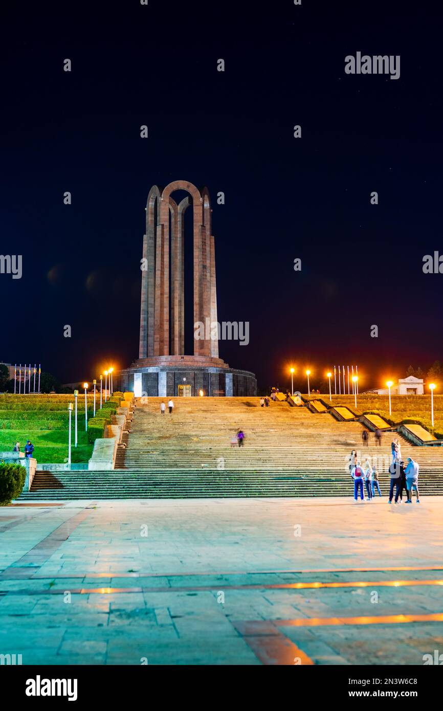 Mausoleum of romanian heroes hi-res stock photography and images - Alamy